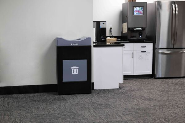 Commercial Trash Cans & Site Furnishings | Commercial Zone
